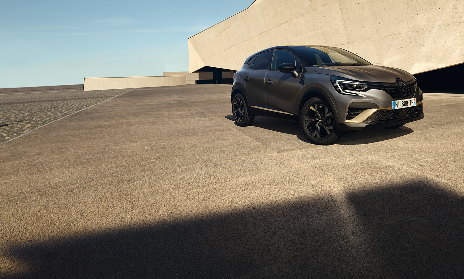 CAPTUR E-TECH PLUG-IN - The plug-in hybrid - Renault
